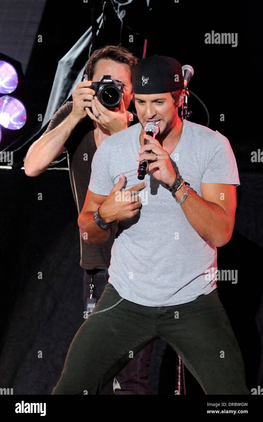 Luke Bryan performs at Molson Canadian Amphitheatre as opening support ...