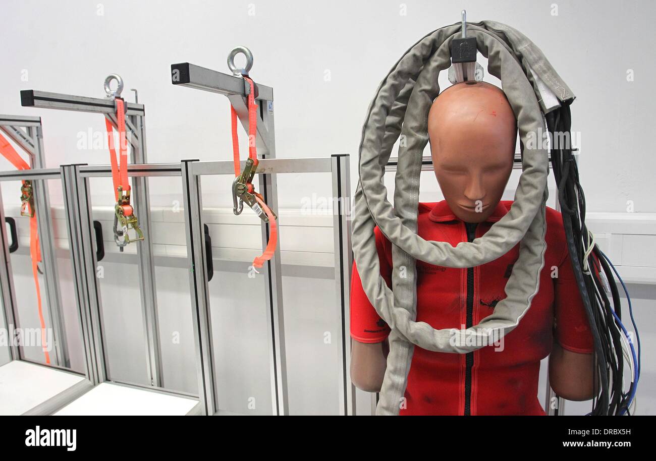 Crash dummy testing hi-res stock photography and images - Alamy