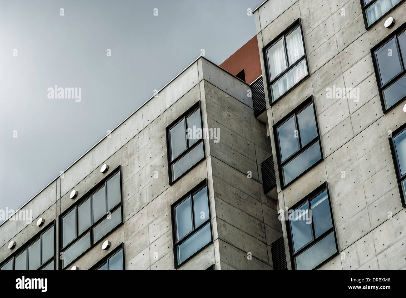 Prefabricated concrete buildings hi-res stock photography and images ...