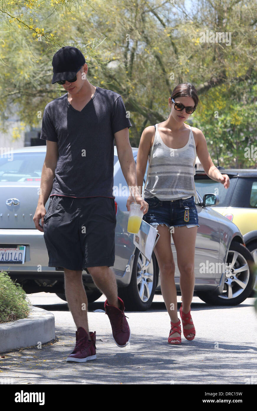 Rachel Bilson and boyfriend Hayden Christensen visit furniture stores ...