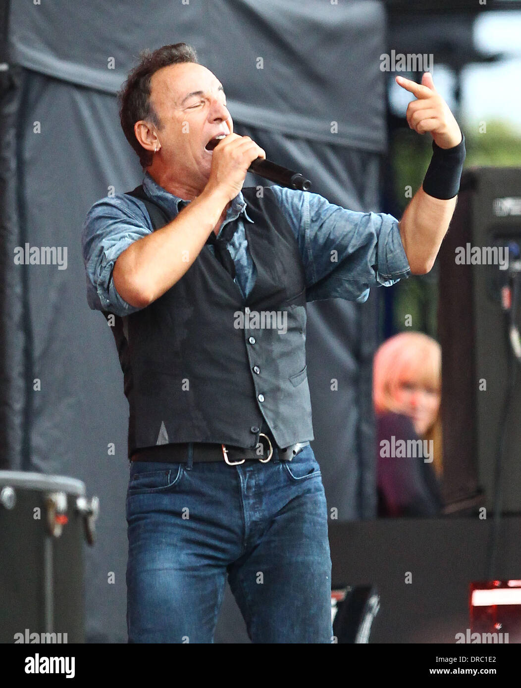 Bruce Springsteen and the E Street Band Hard Rock Calling - Hyde Park ...