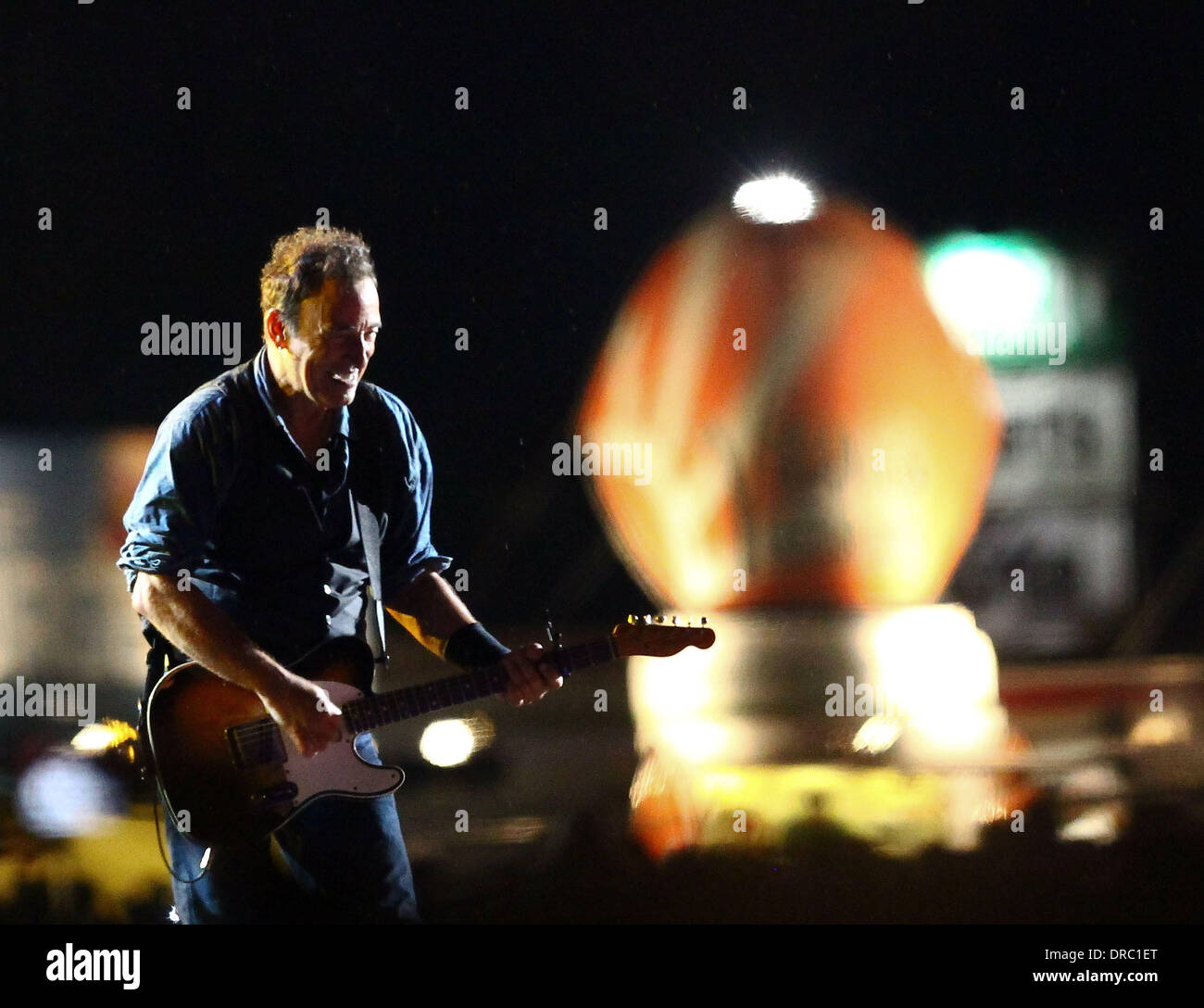 Bruce Springsteen and the E Street Band Hard Rock Calling - Hyde Park ...