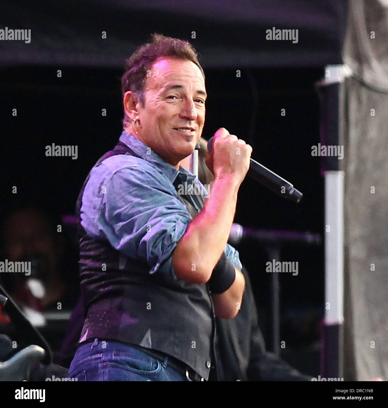 Springsteen 2012 hi-res stock photography and images - Alamy