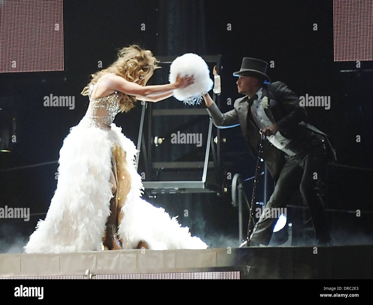 Jennifer lopez night concert hi-res stock photography and images - Alamy