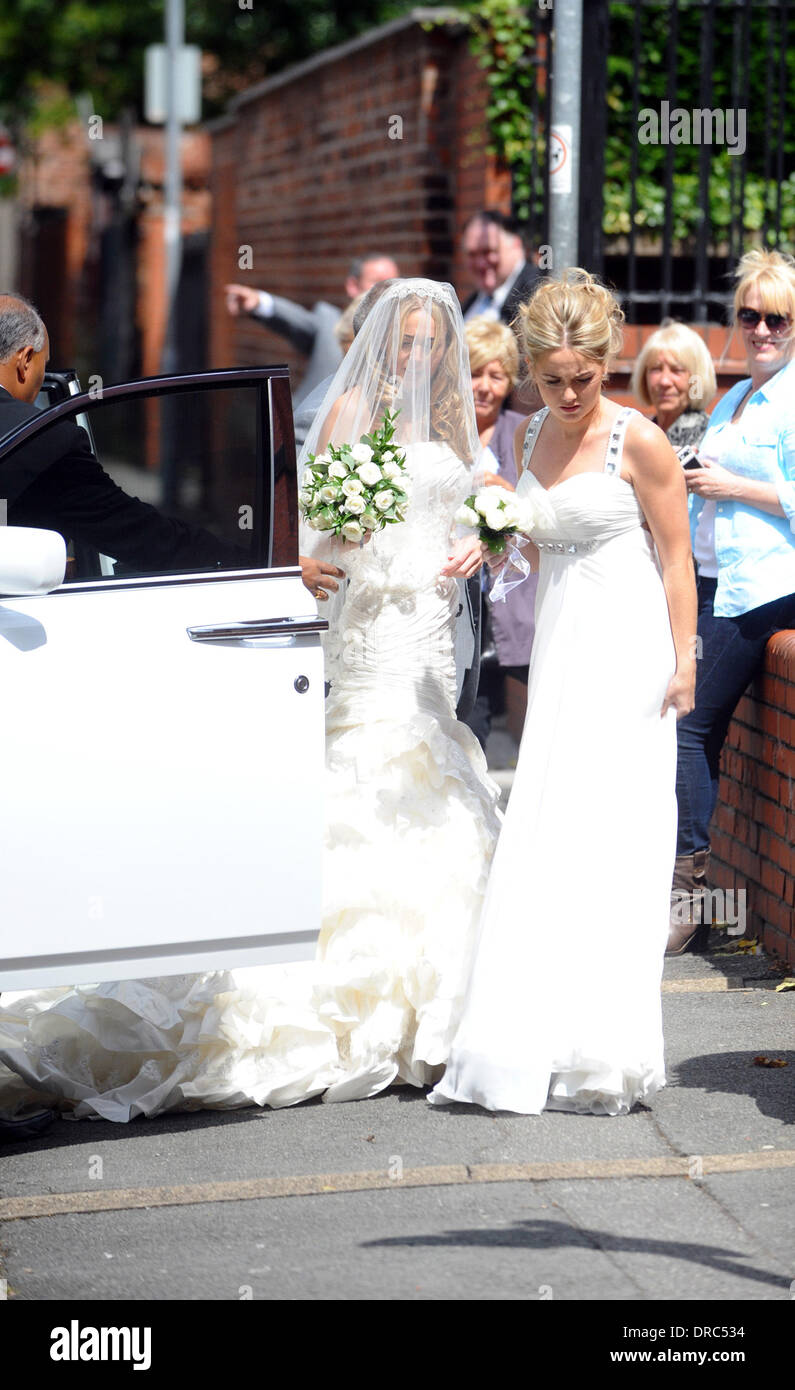 Leanne Rooney arriving at church on her wedding day in Crewe Cheshire ...