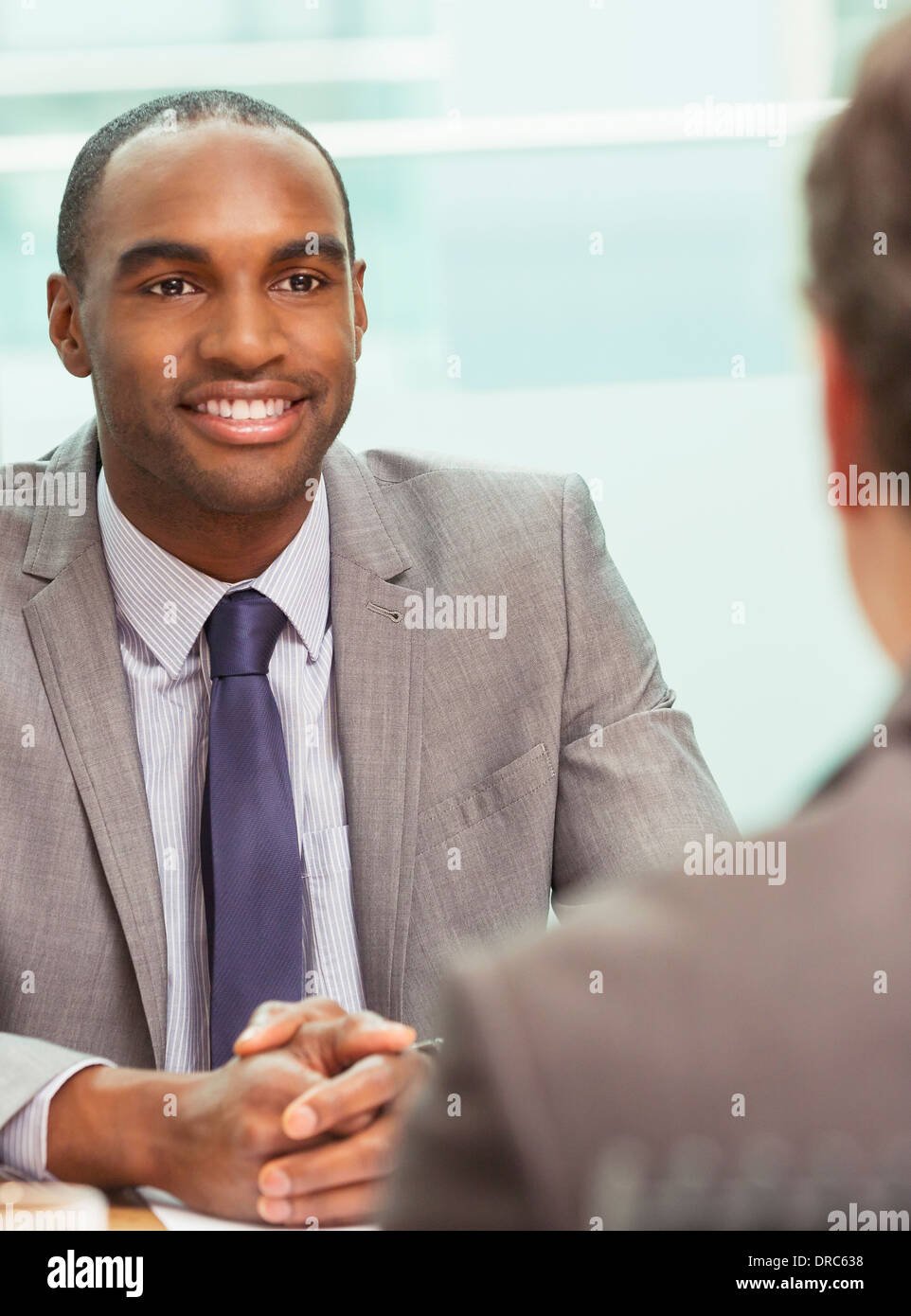 Closeup two people talking hi-res stock photography and images - Alamy