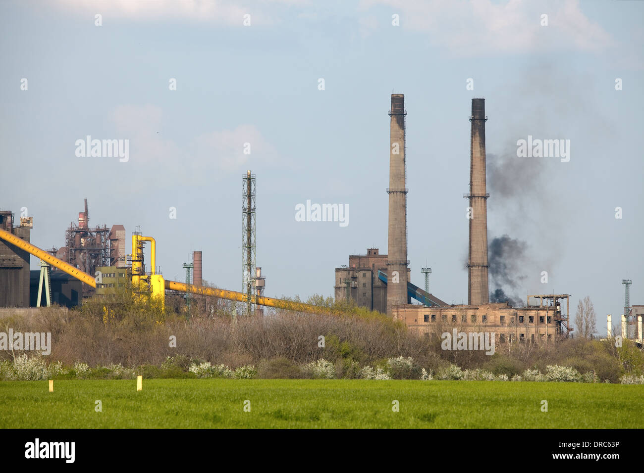 Industry industrial plant hi-res stock photography and images - Alamy