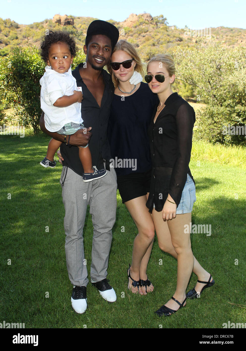 Rapper Aaron Smith a.k.a Shwayze, Shelby Keeton, their son Hendrix and ...
