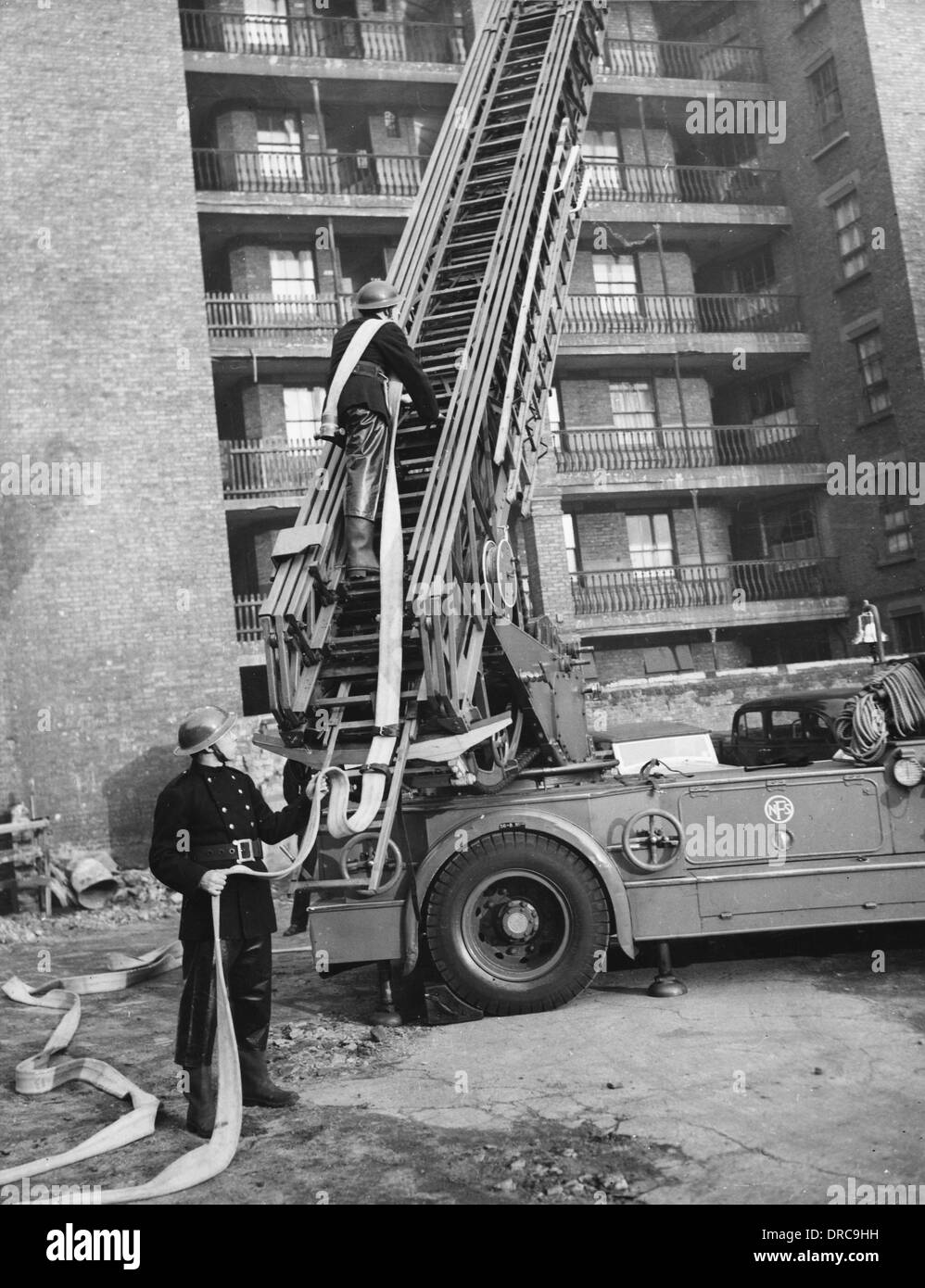 American soldiers in wwii hi-res stock photography and images - Alamy