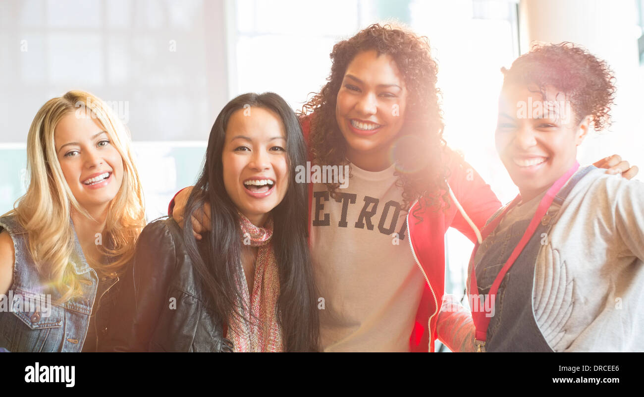 University students smiling Stock Photo - Alamy