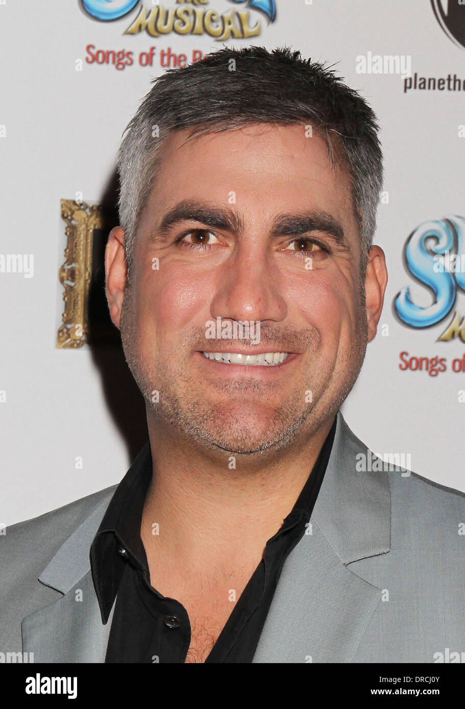 Taylor Hicks SURF The Musical Songs of The Beach Boys opening night at ...