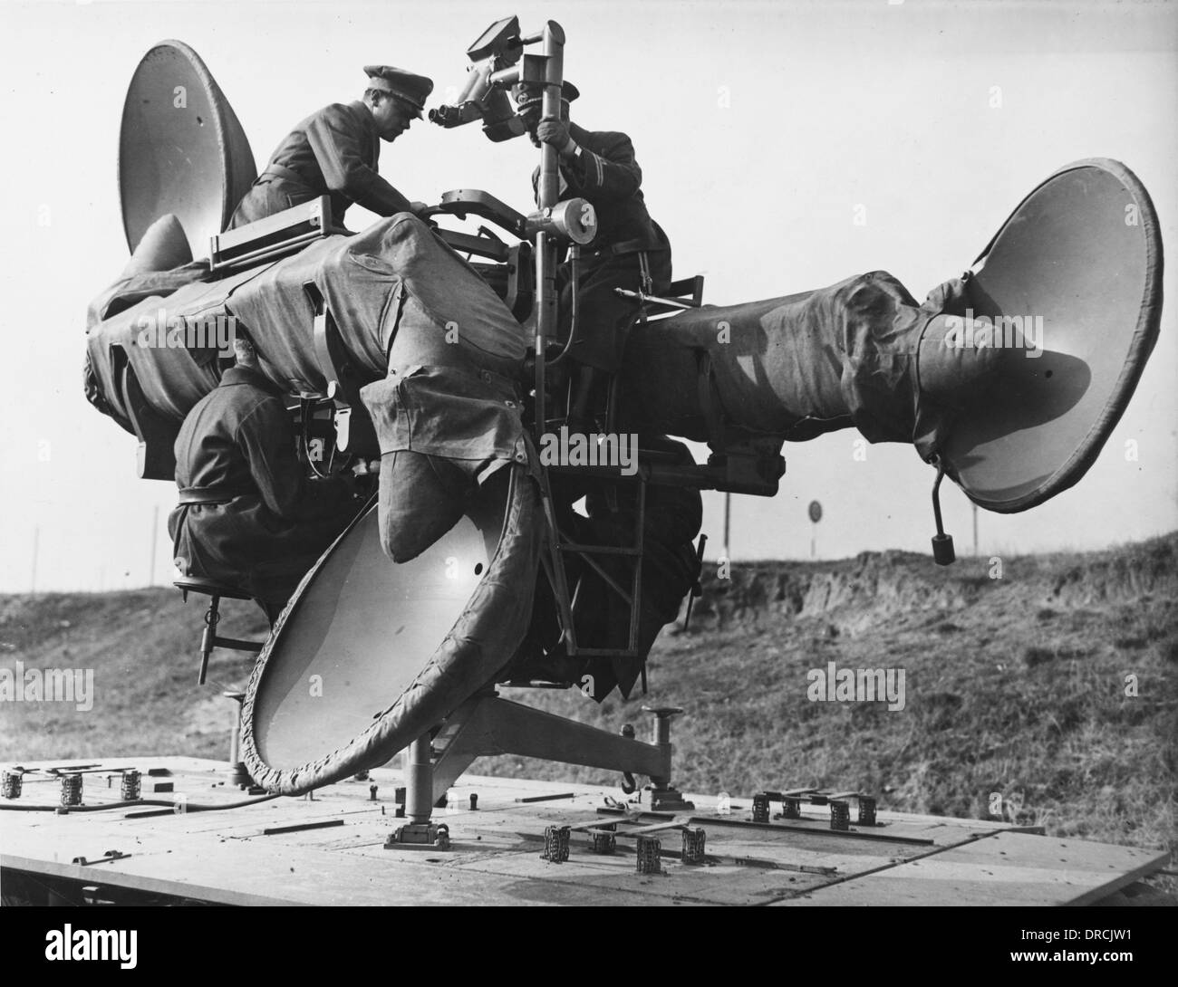 Camouflage army Black and White Stock Photos & Images - Alamy