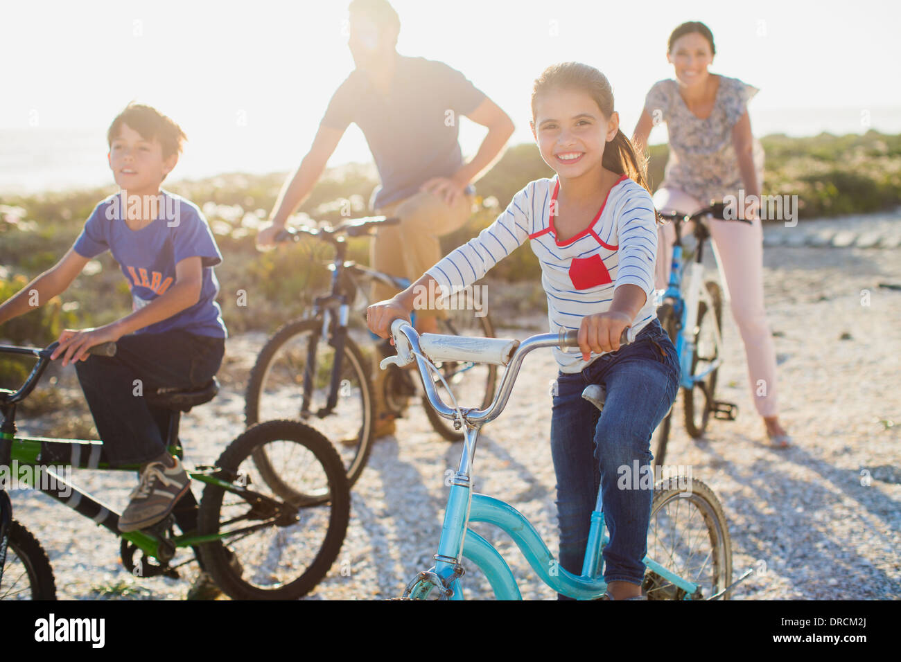Husband wife bicycling hi-res stock photography and images - Alamy