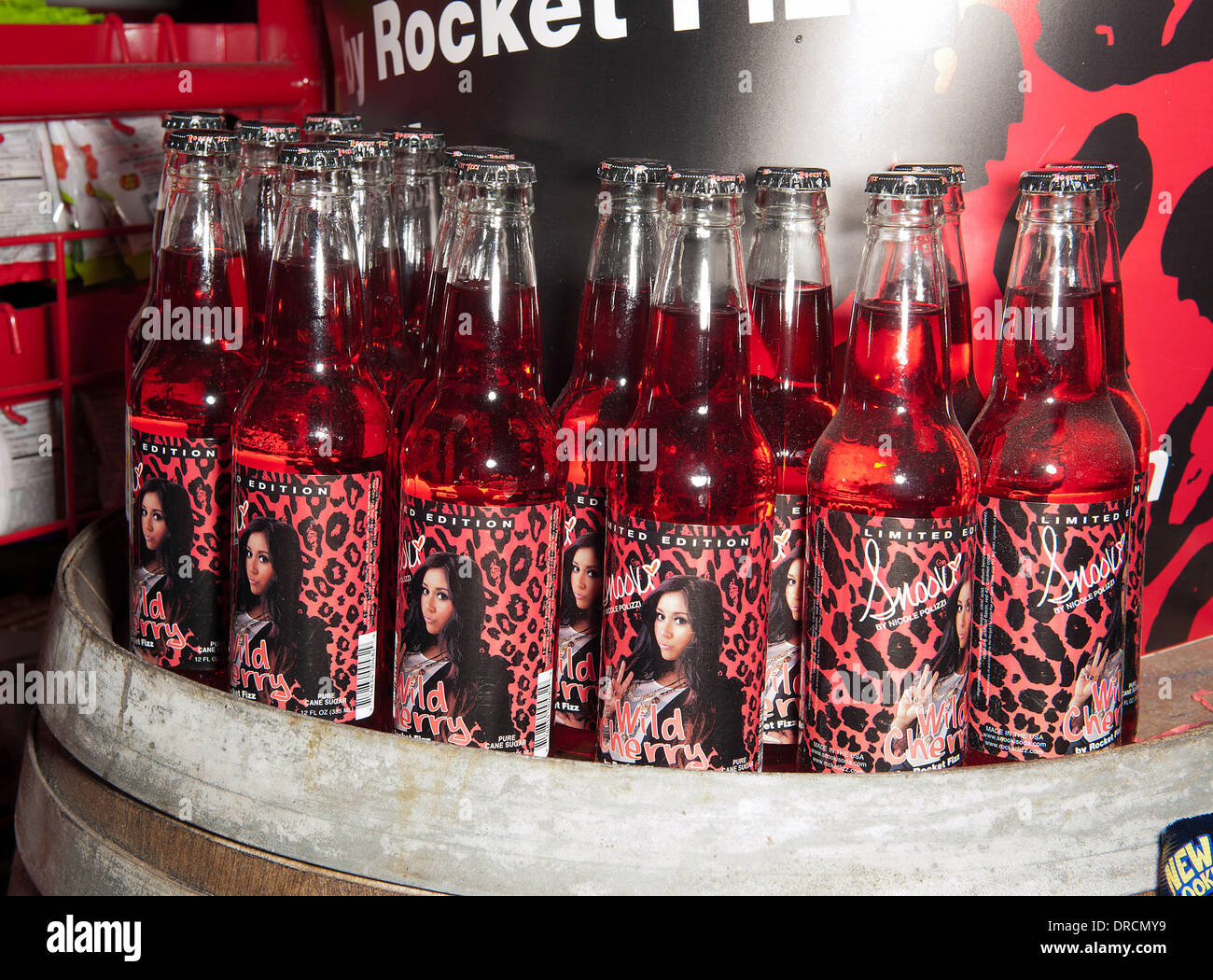 Atmosphere Nicole 'Snooki' Polizzi launches her limited edition 'Snooki ...