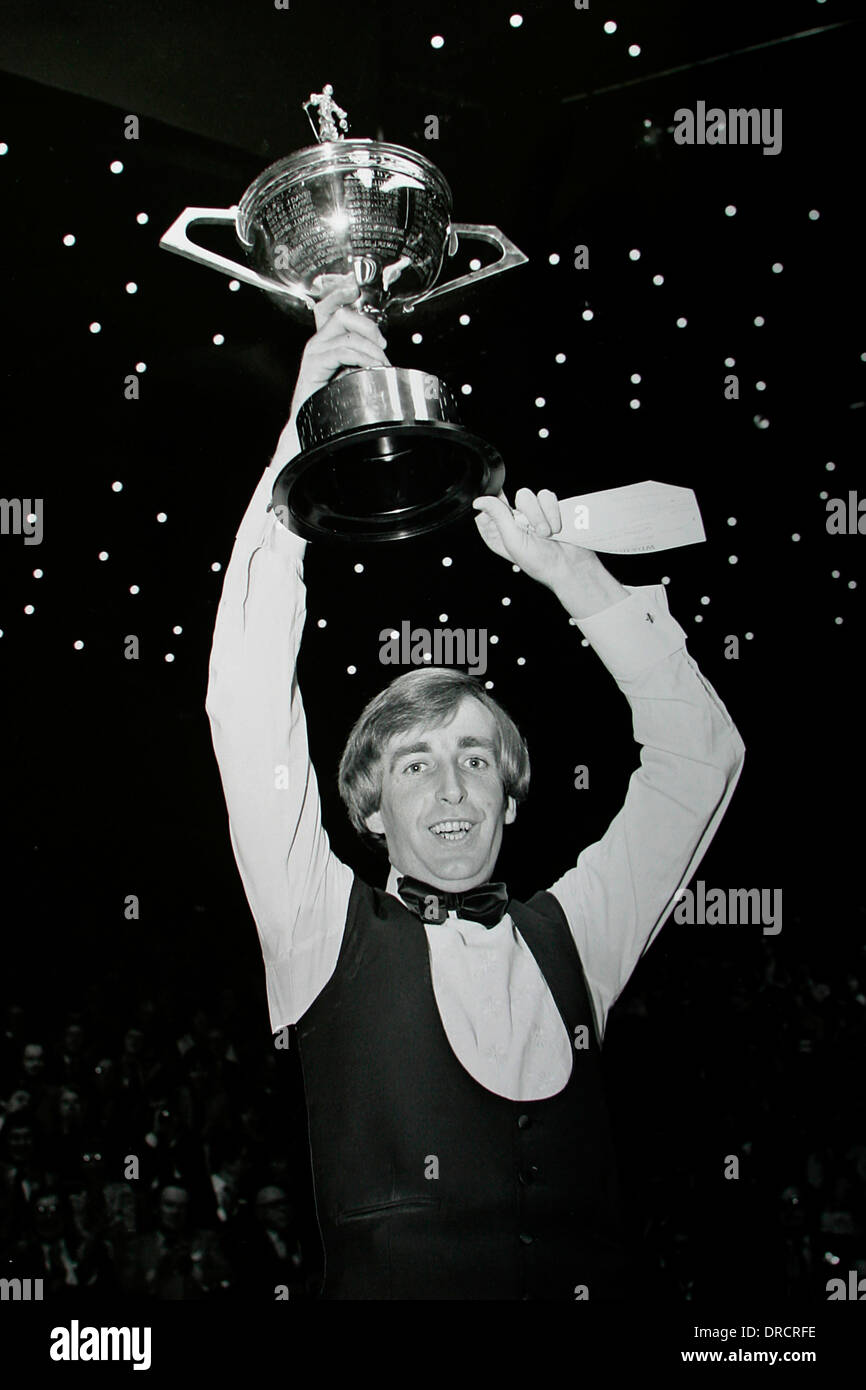 Snooker embassy world snooker championships crucible theatre hi-res ...