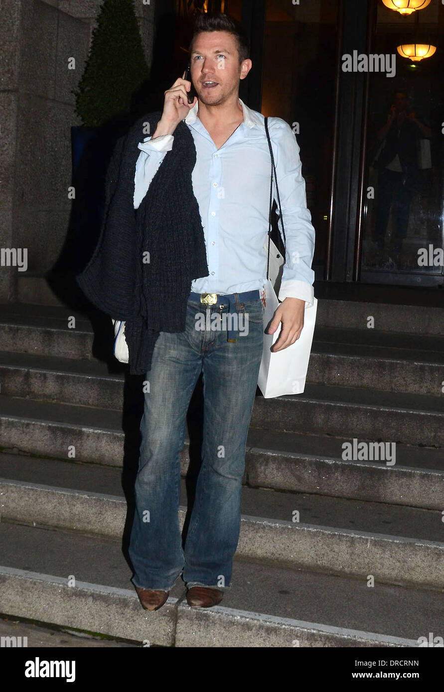 Sam Dowler Smart Girls Fake It party held at Marriott Hotel County Hall ...