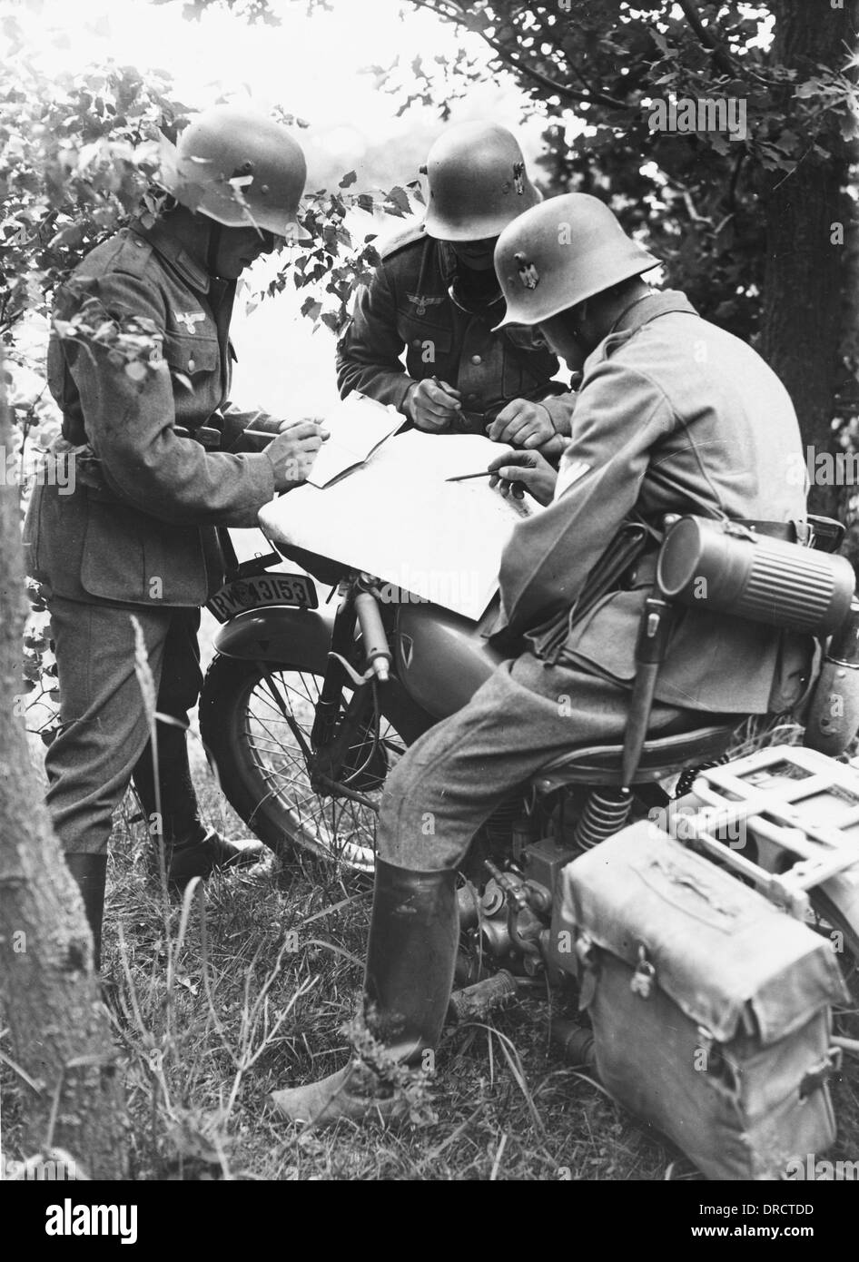 Dispatch rider ww2 Black and White Stock Photos & Images - Alamy