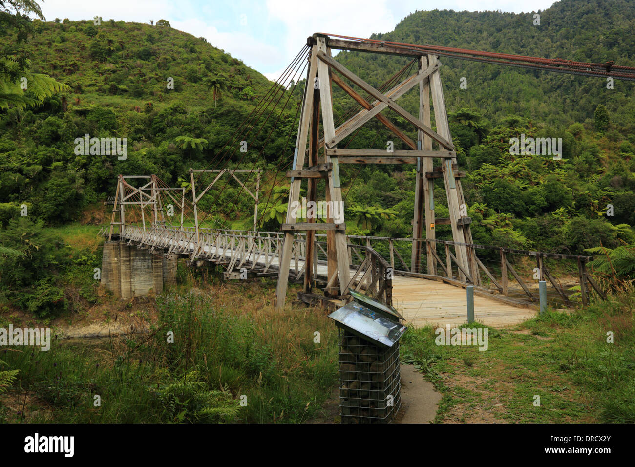 Tauranga Bridge, Waioeka Gorge Scenic Reserve and River, State Highway ...