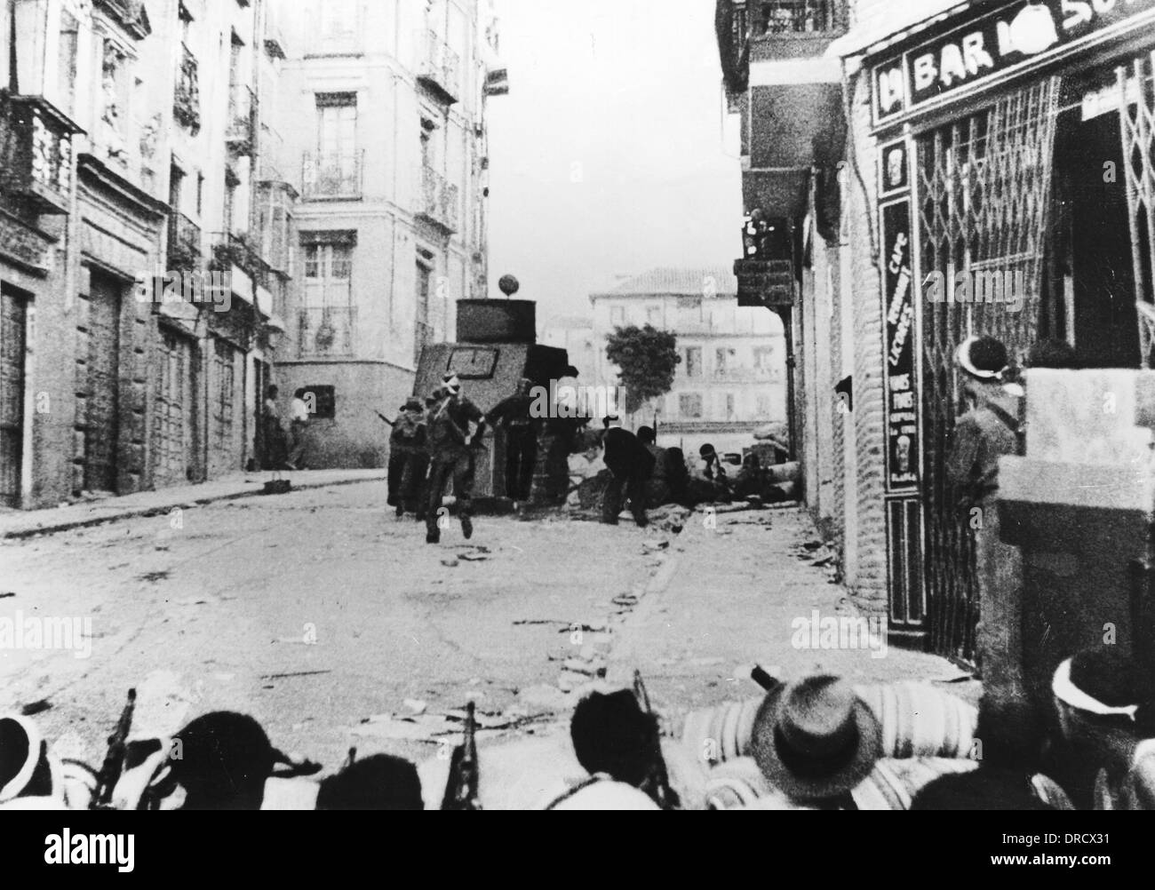 WWII street battle Stock Photo - Alamy