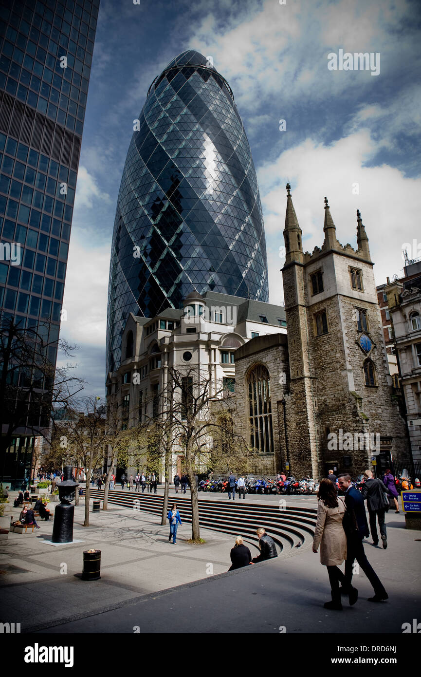 Gherkin 30 st mary axe hi-res stock photography and images - Alamy