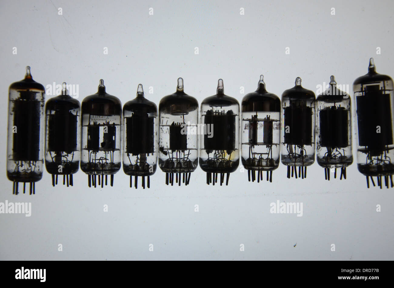 Vacuum tubes hi-res stock photography and images - Alamy