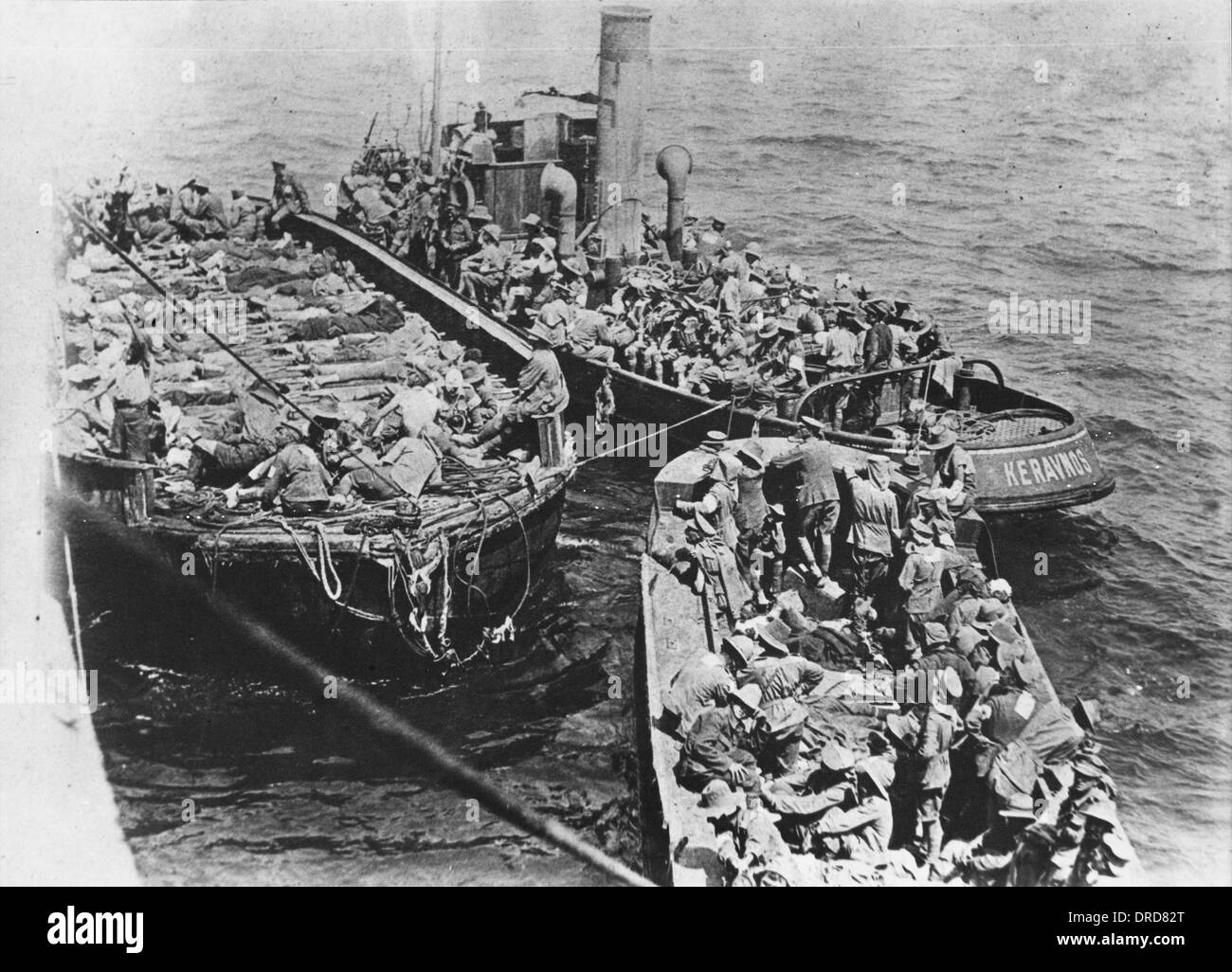 Transport of wounded soldiers hi-res stock photography and images - Alamy