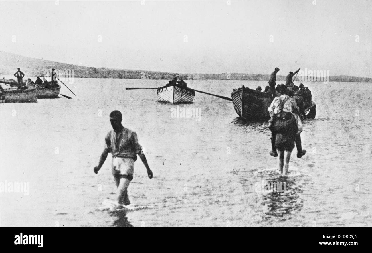 Carrying wounded WWI Stock Photo - Alamy