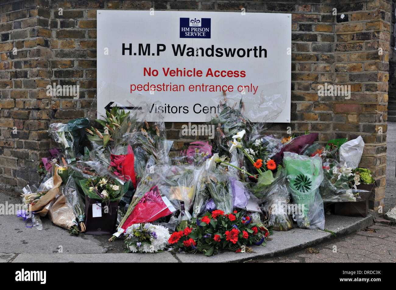 Wandsworth prison hi-res stock photography and images - Alamy