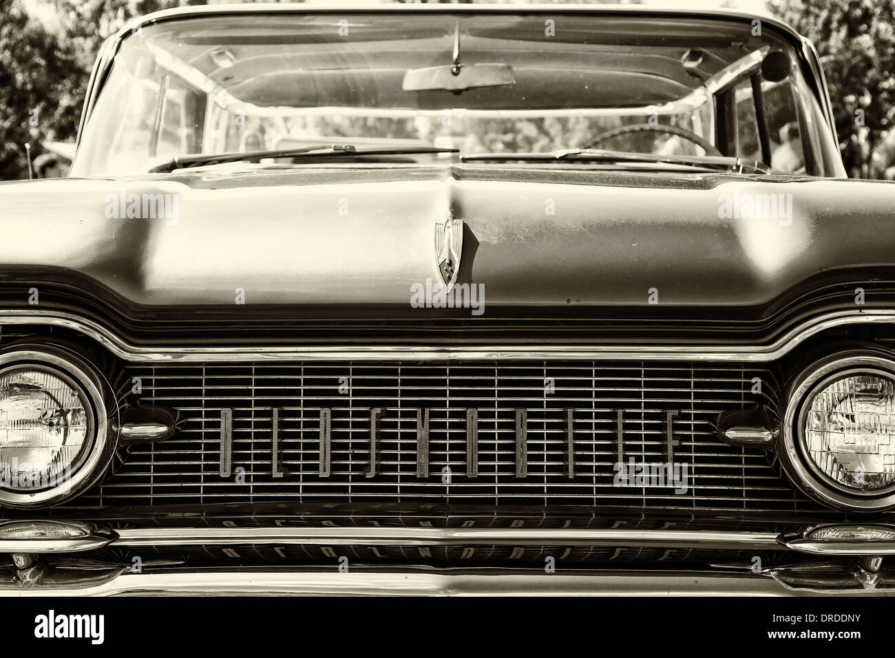 Vintage oldsmobile ninety eight car hi-res stock photography and images ...