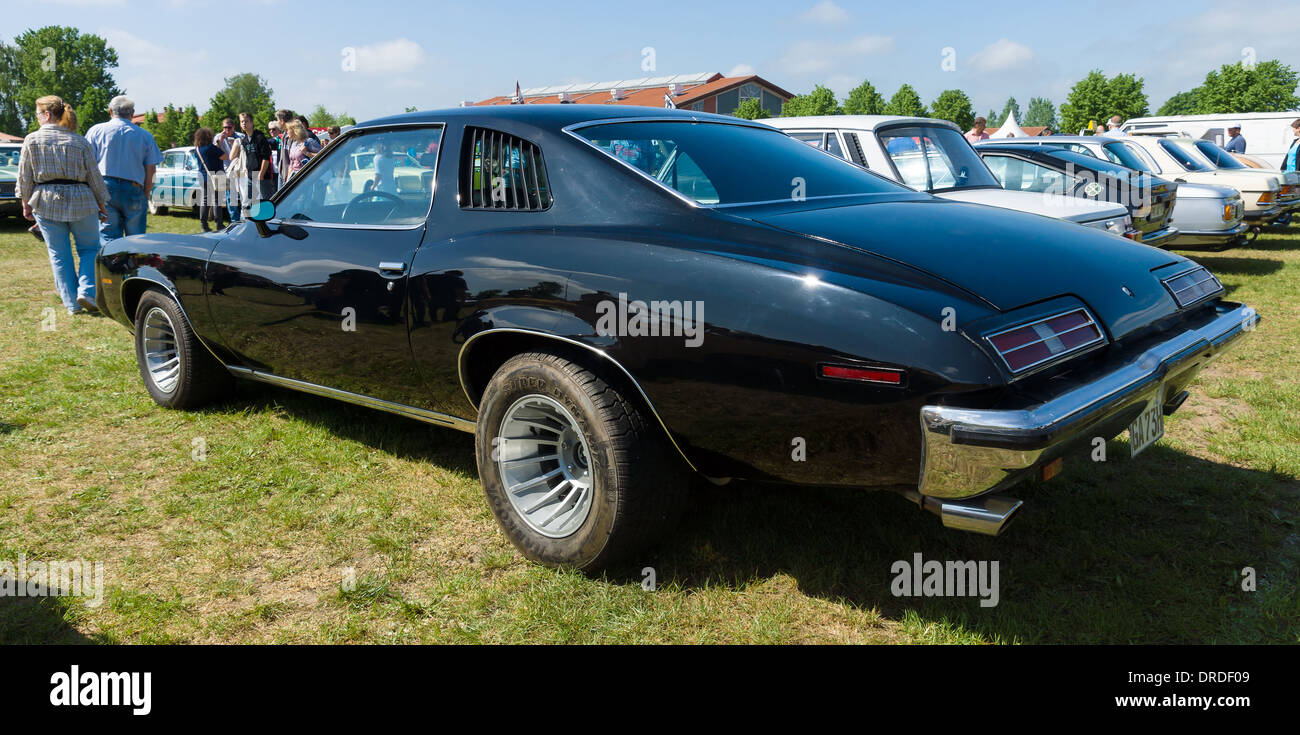 Pontiac grand am hi-res stock photography and images - Alamy