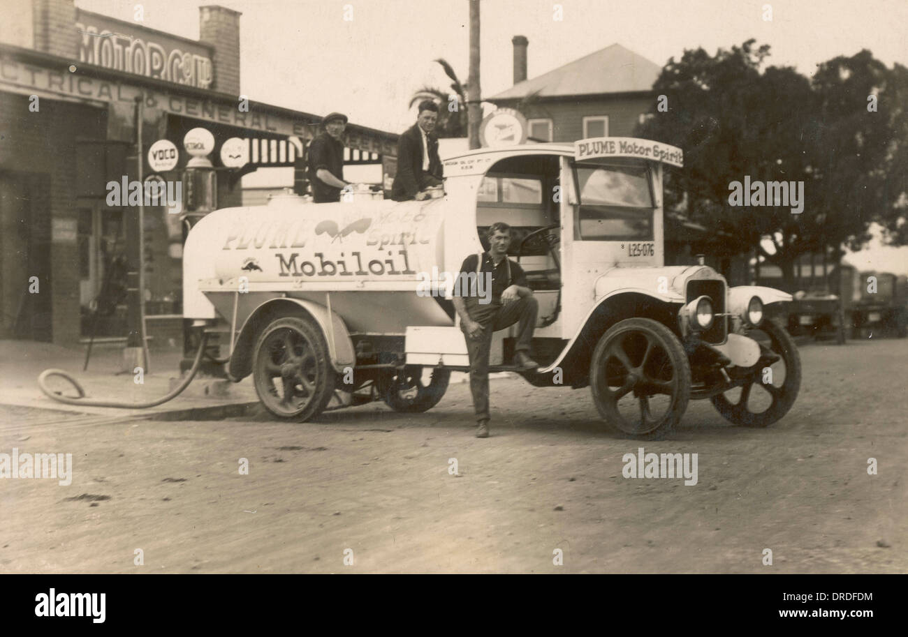 Australian Fuel Tanker High Resolution Stock Photography and Images - Alamy
