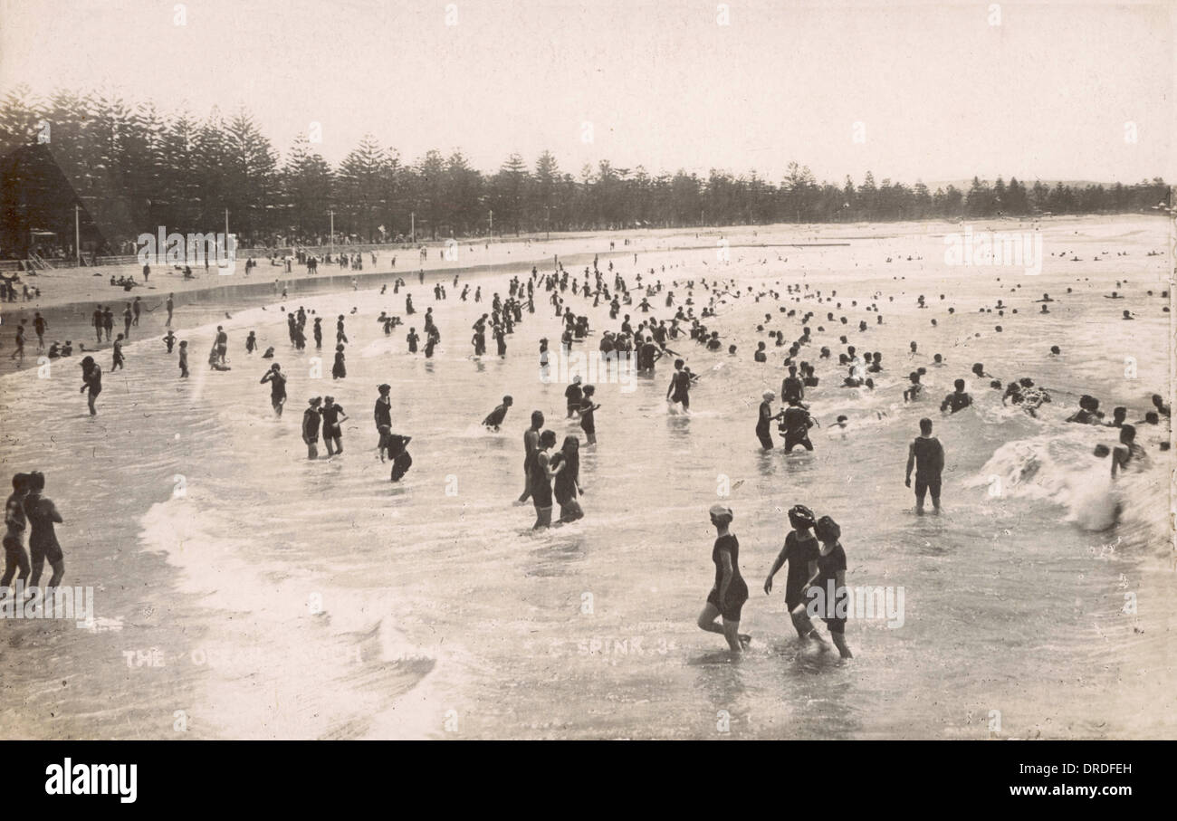 Manly 1900s hi-res stock photography and images - Alamy