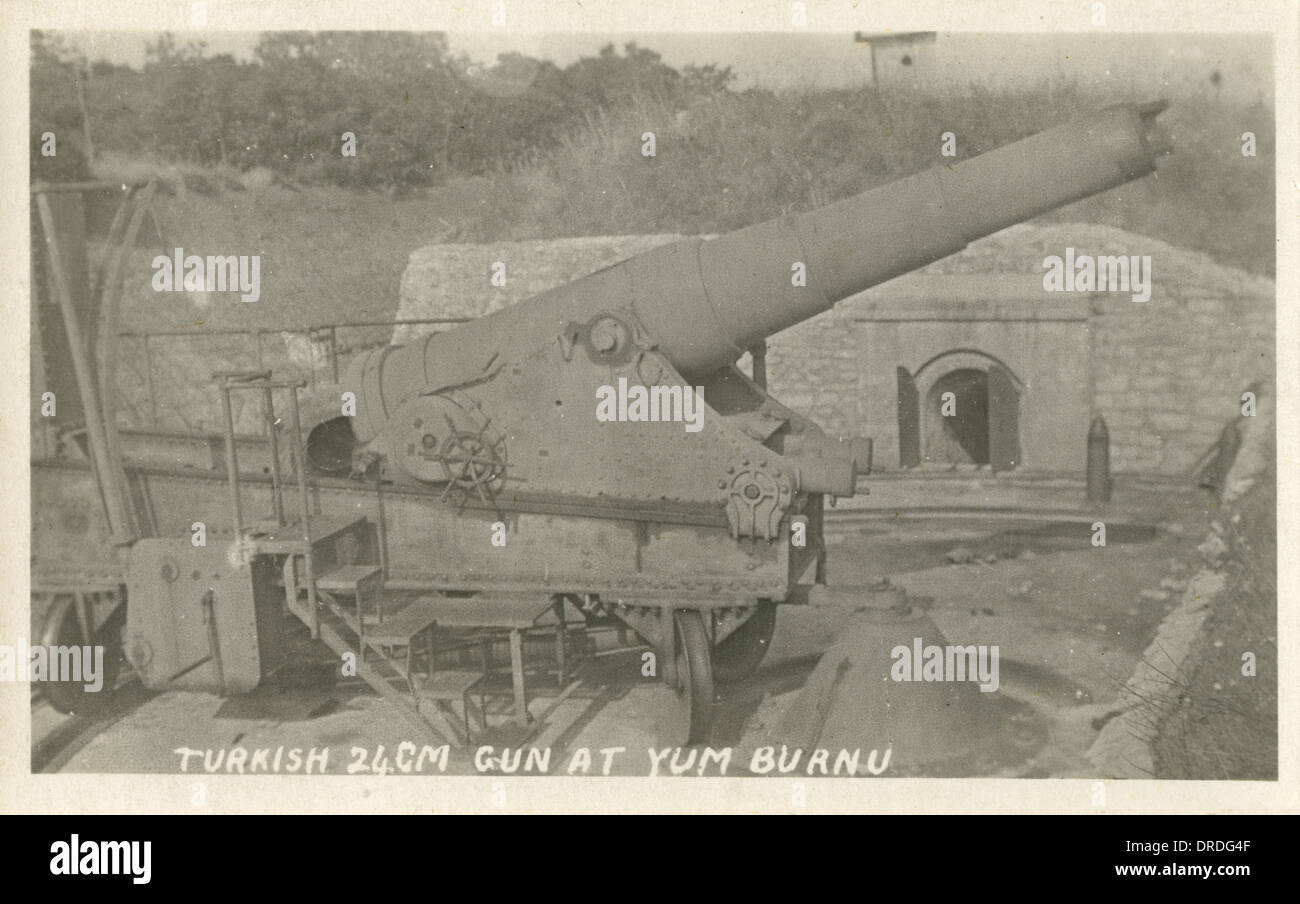 Captured Turkish 24cm gun gun at Yum Burnu Stock Photo - Alamy