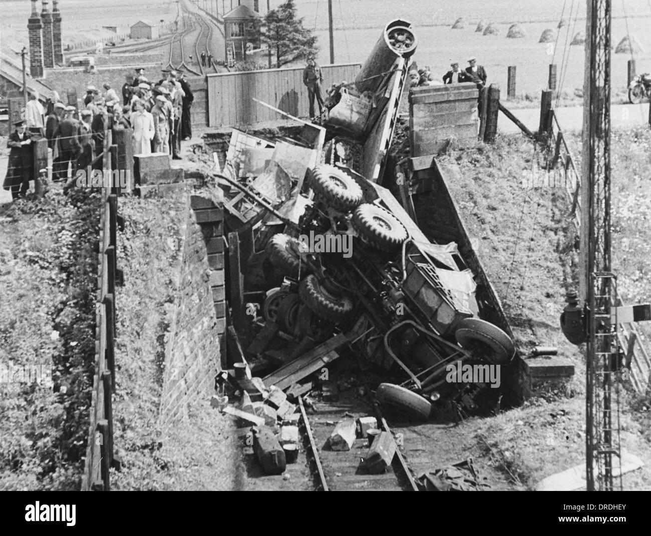 Bridge collapse scotland Black and White Stock Photos & Images - Alamy