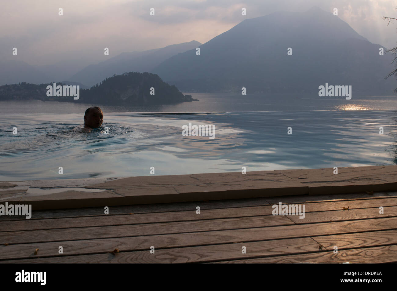 Swimming pool bellagio lake como hi-res stock photography and images ...
