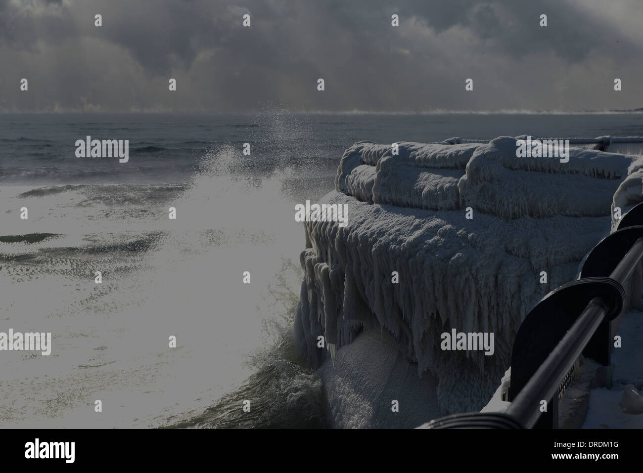 Ice breakwall hi-res stock photography and images - Alamy