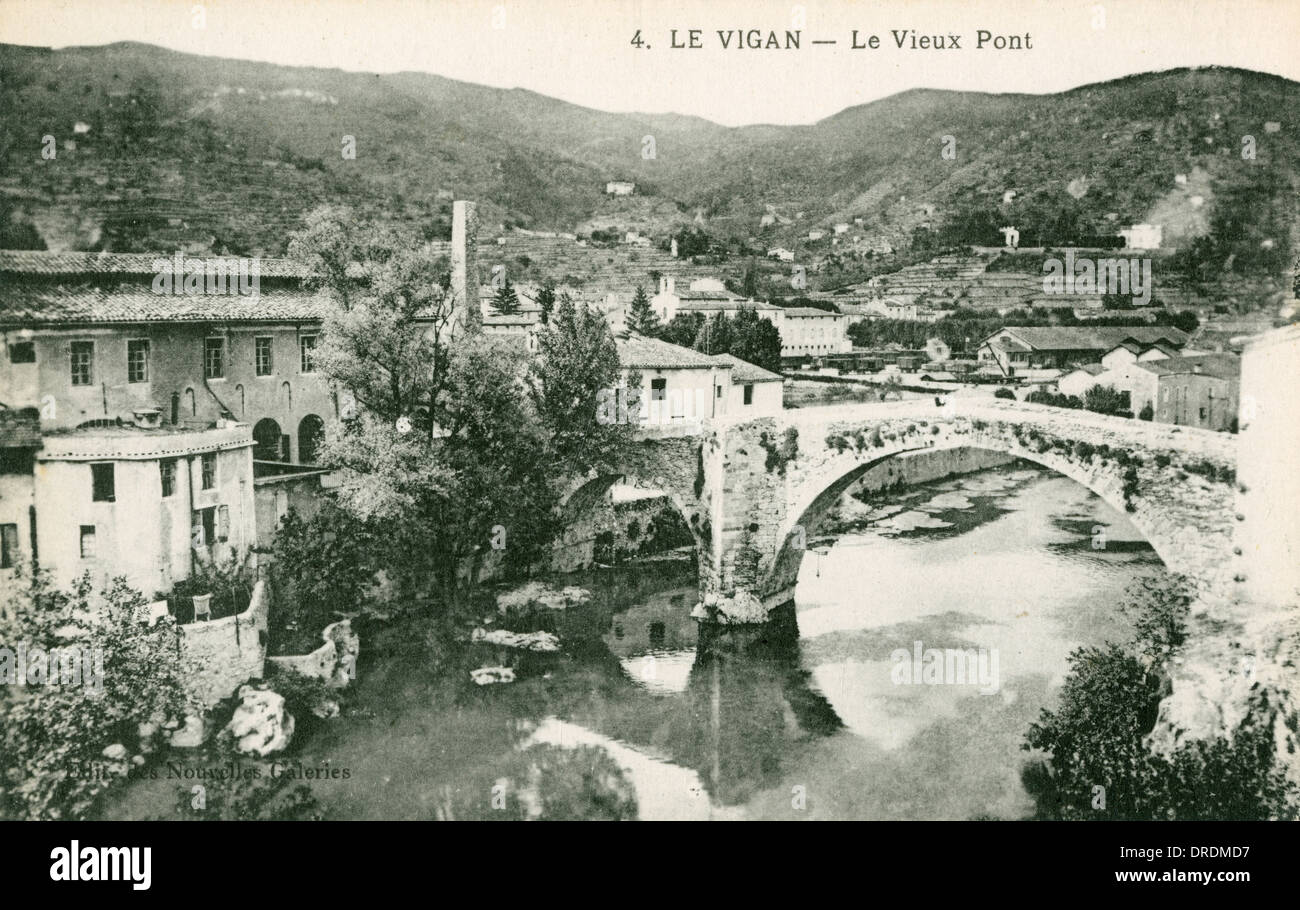 Le Vigan, France - The Old Bridge Stock Photo - Alamy