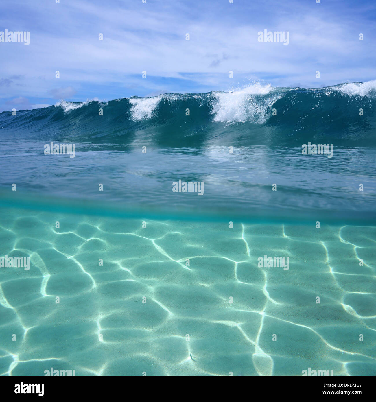 Ocean wave hi-res stock photography and images - Alamy