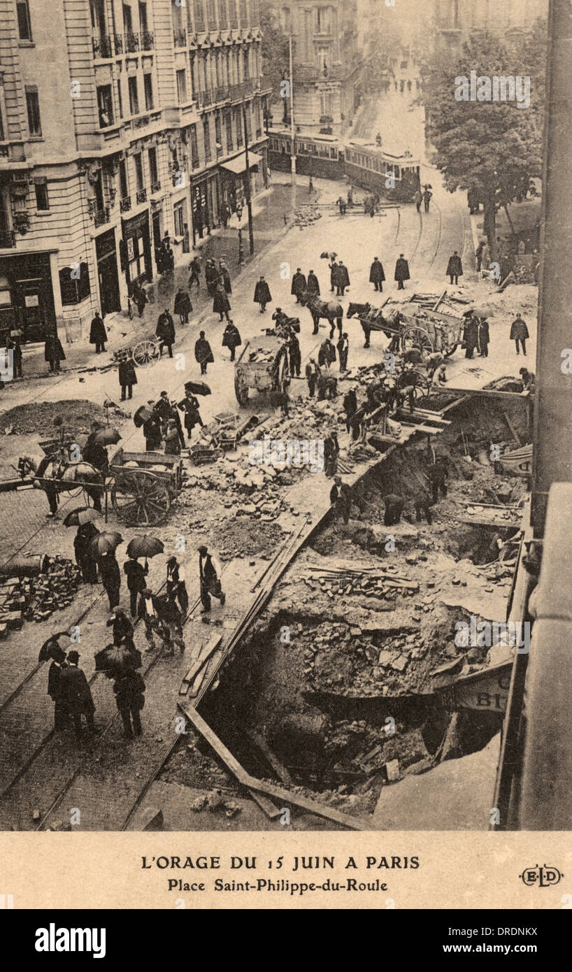 Road collapse, Paris Stock Photo - Alamy