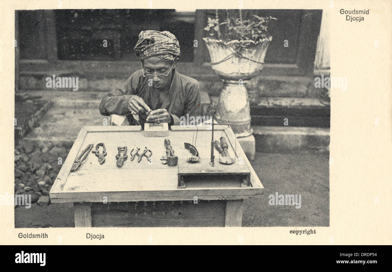 Metalworking craft gold hi-res stock photography and images - Alamy