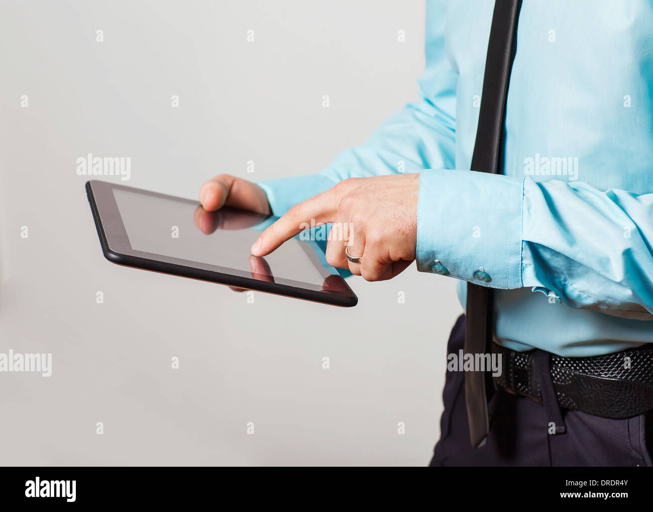 Digital tablet showing graph hi-res stock photography and images - Alamy