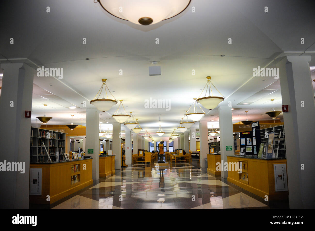 Chicago Public Library's Harold Washington Library Center in downtown ...