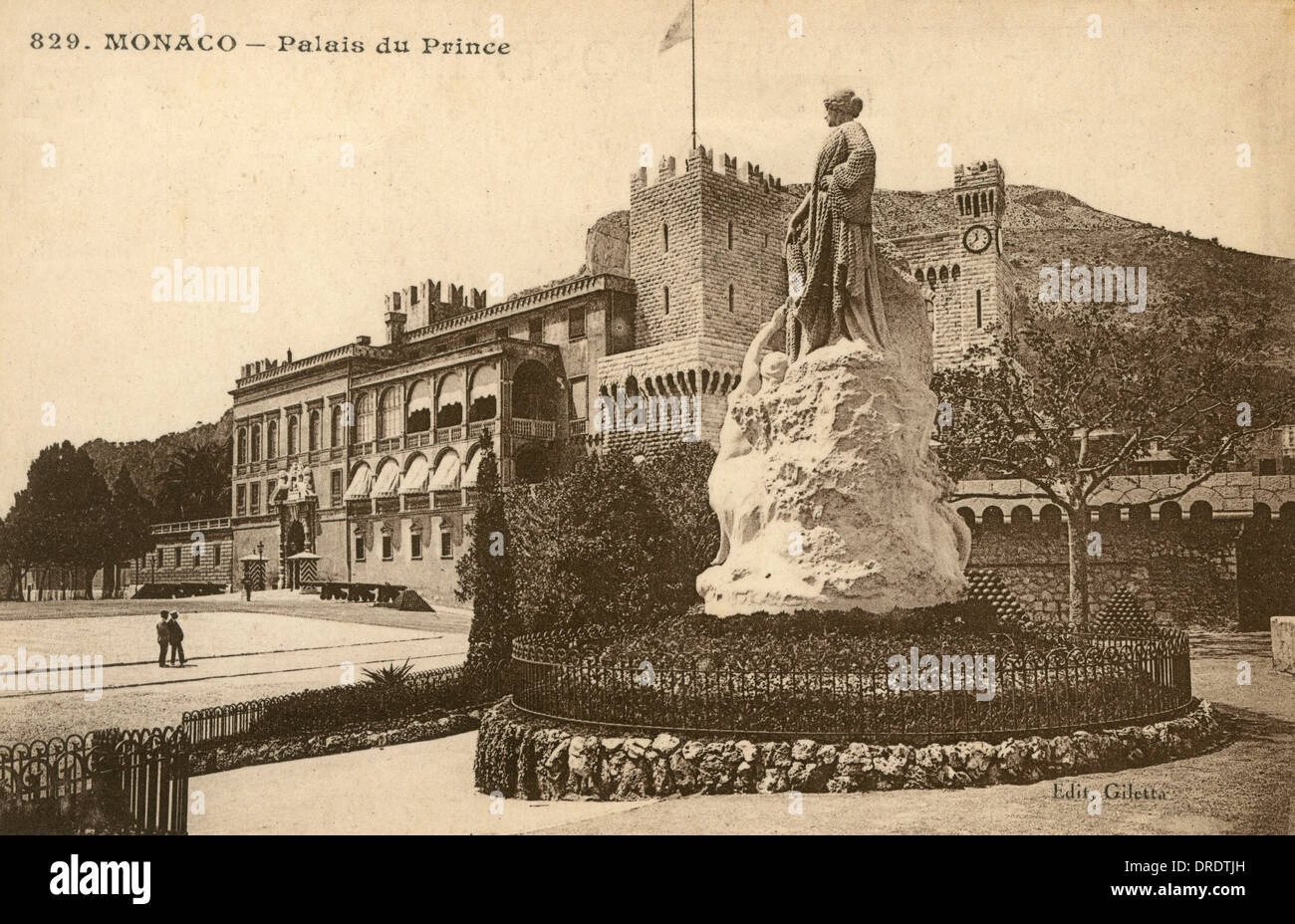 Monaco statue albert palace hi-res stock photography and images - Alamy