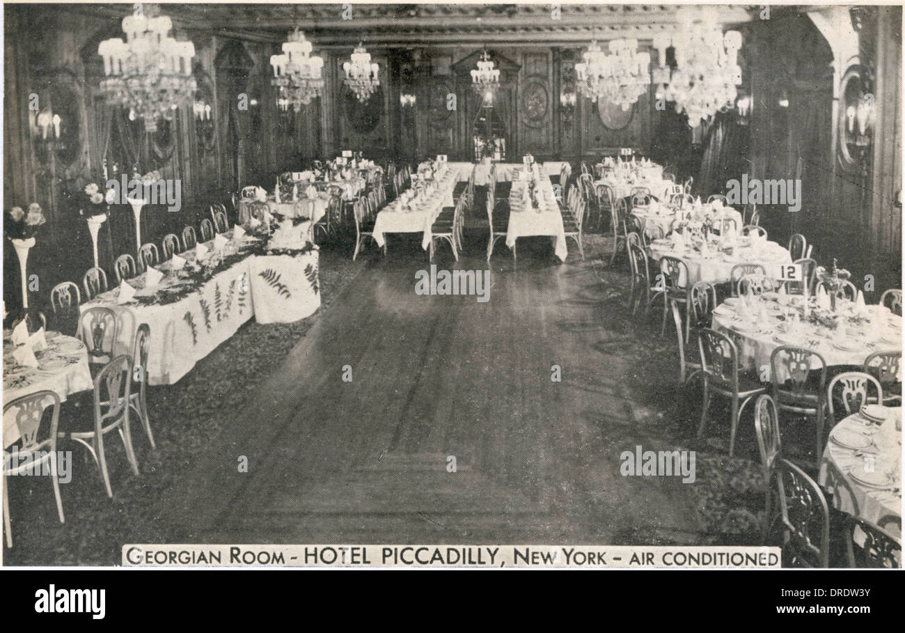 New york hotels 1930s hi-res stock photography and images - Alamy