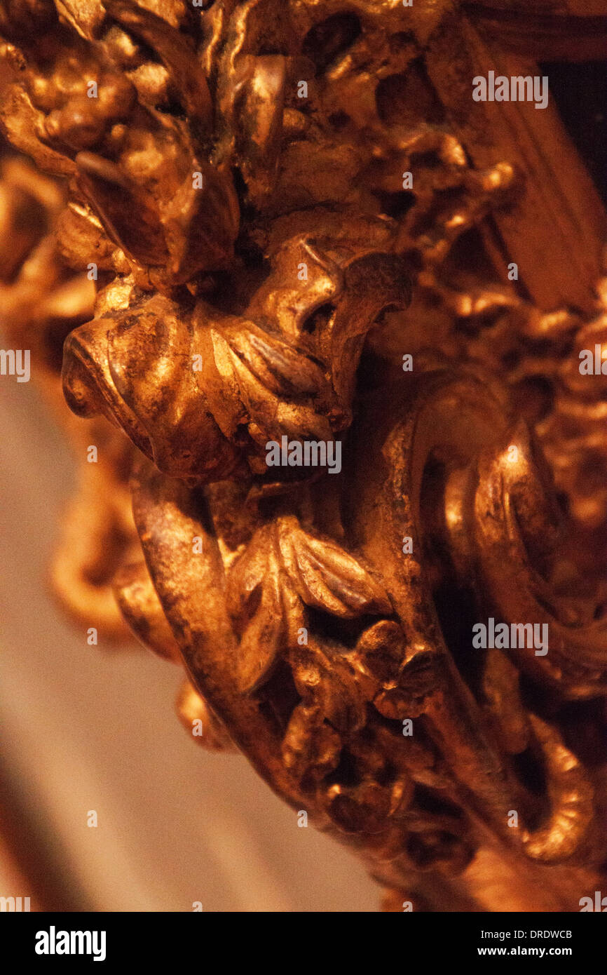 Gingerbread scrollwork hi-res stock photography and images - Alamy