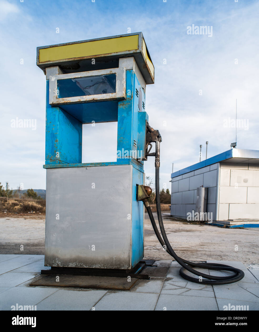 Blue gasoline fuel pump nozzle hi-res stock photography and images - Alamy
