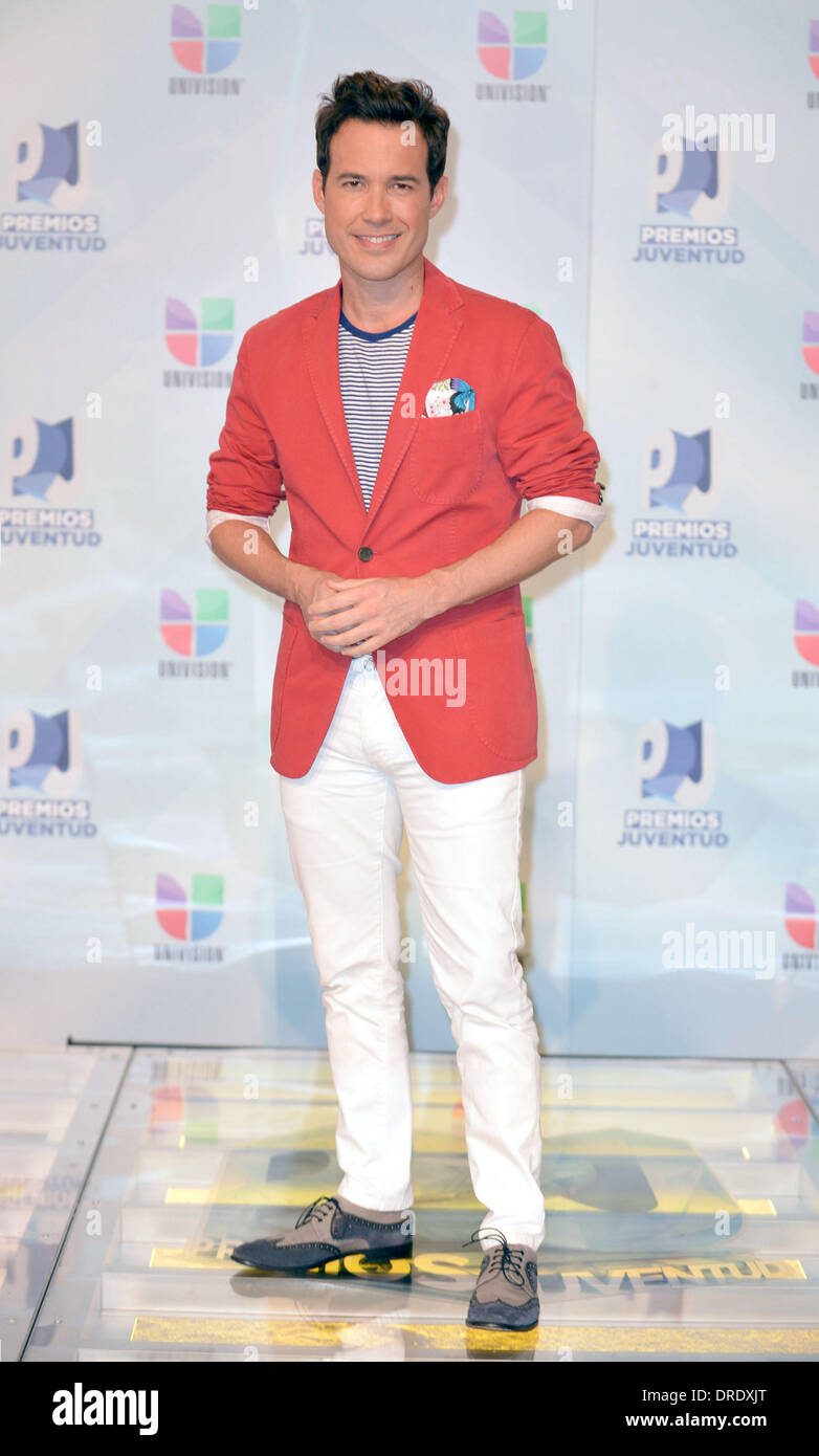 Roger Borges Univision's Premios Juventud Awards at Bank United Center ...