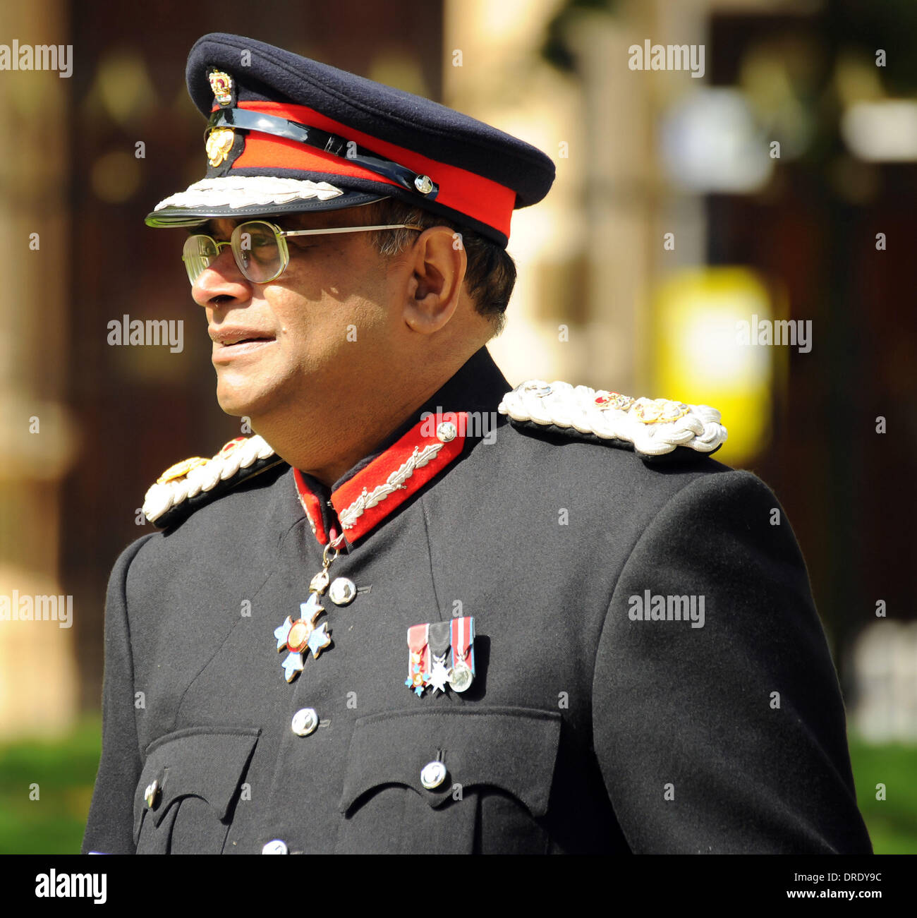 Mr Paul Sabapathy CBE Members and coaches of the Olympic USA and ...