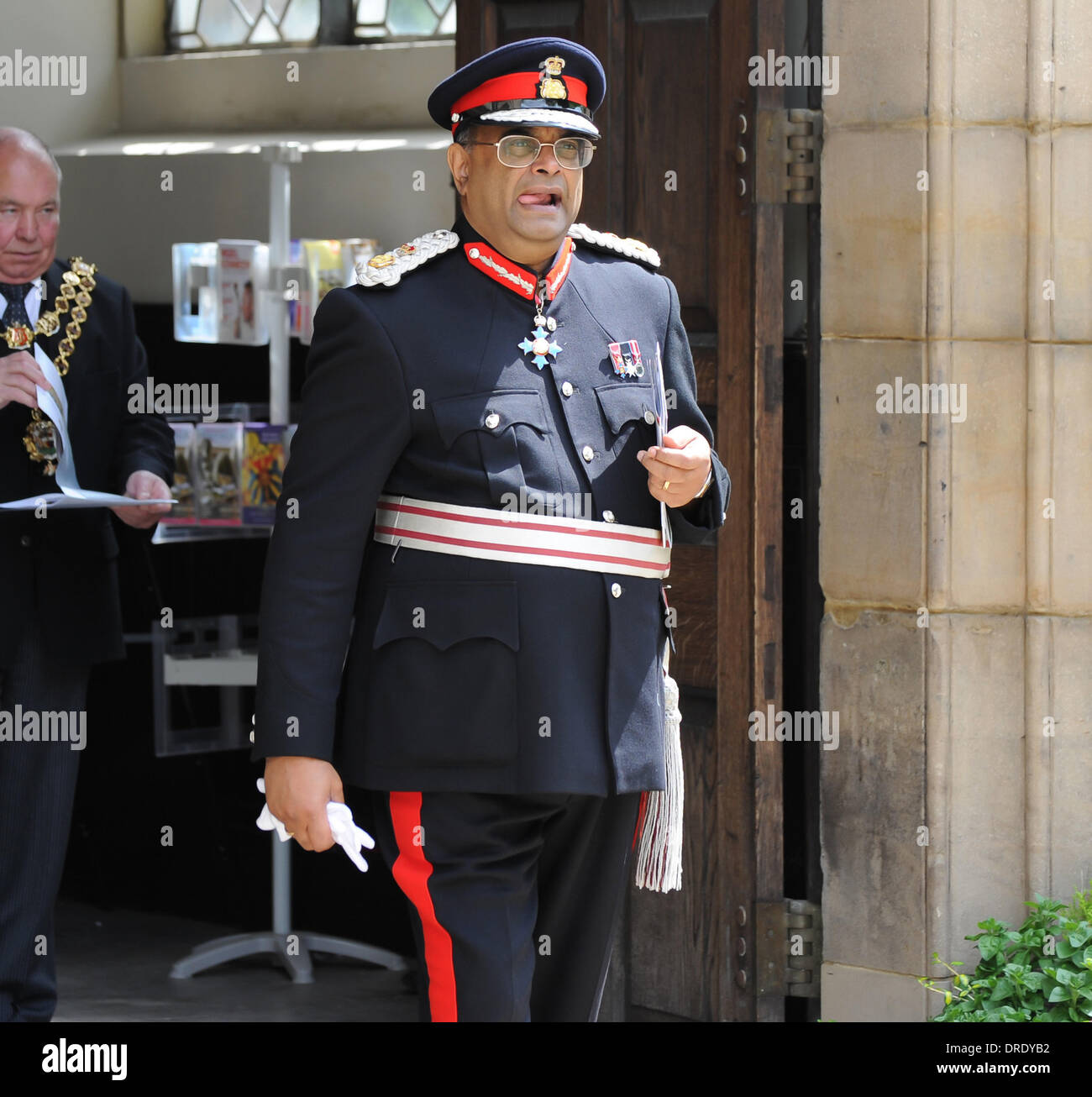 Mr Paul Sabapathy CBE Members and coaches of the Olympic USA and ...