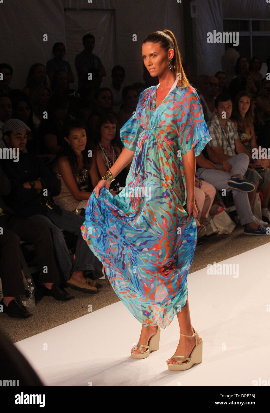 Miami swim week model hi-res stock photography and images - Alamy